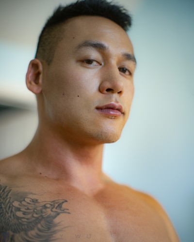 Han Cross – Tommy Wu Photography